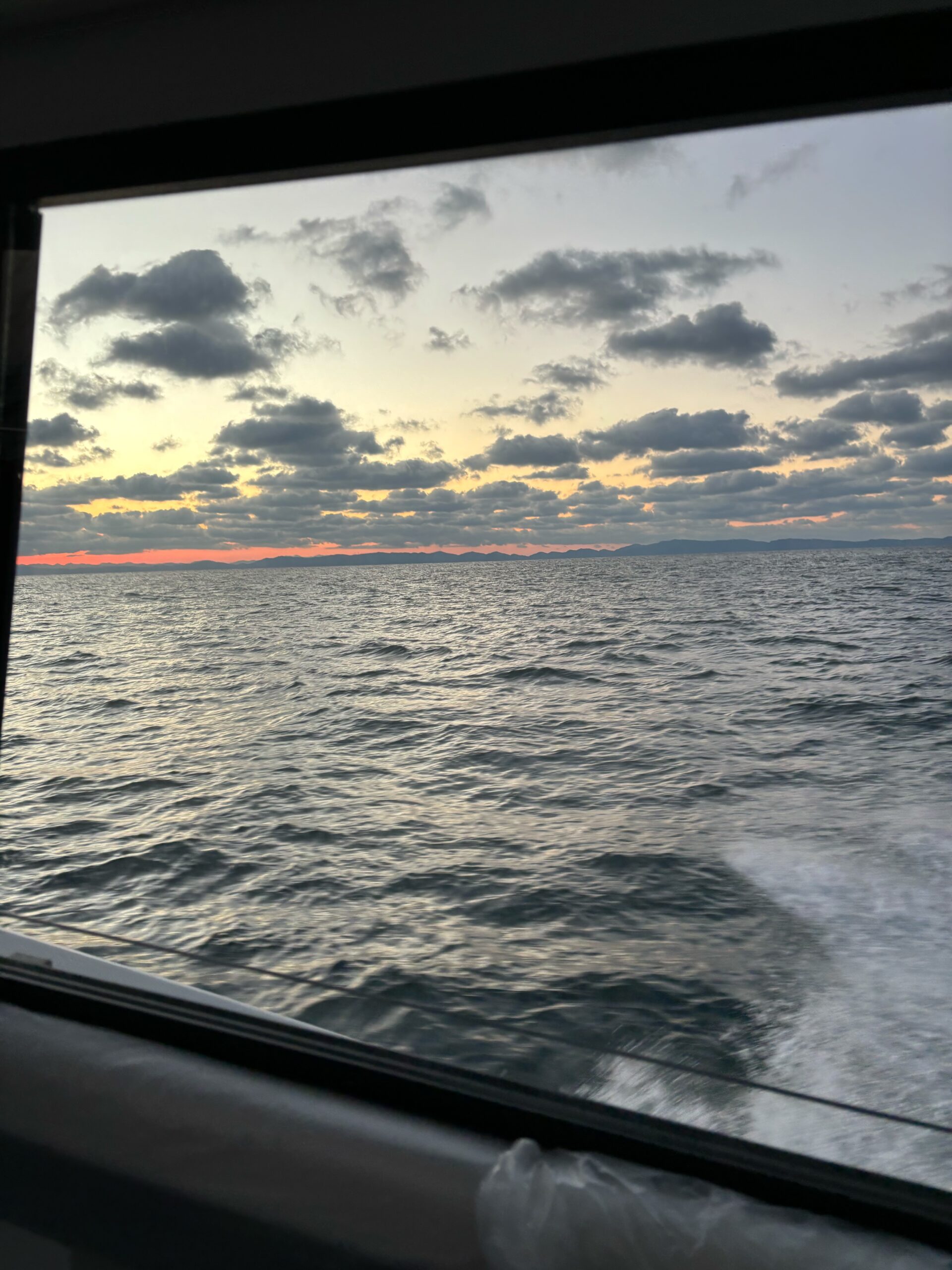 ヤンマーEX38HT回航（大分⇒横浜）・1日目【譲原】 - レグルスマリン